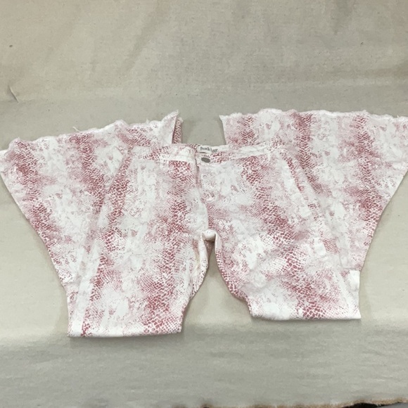 Peach Love California | Jeans | Nwt Womans Peach Love Bell Bottom Jeans ...